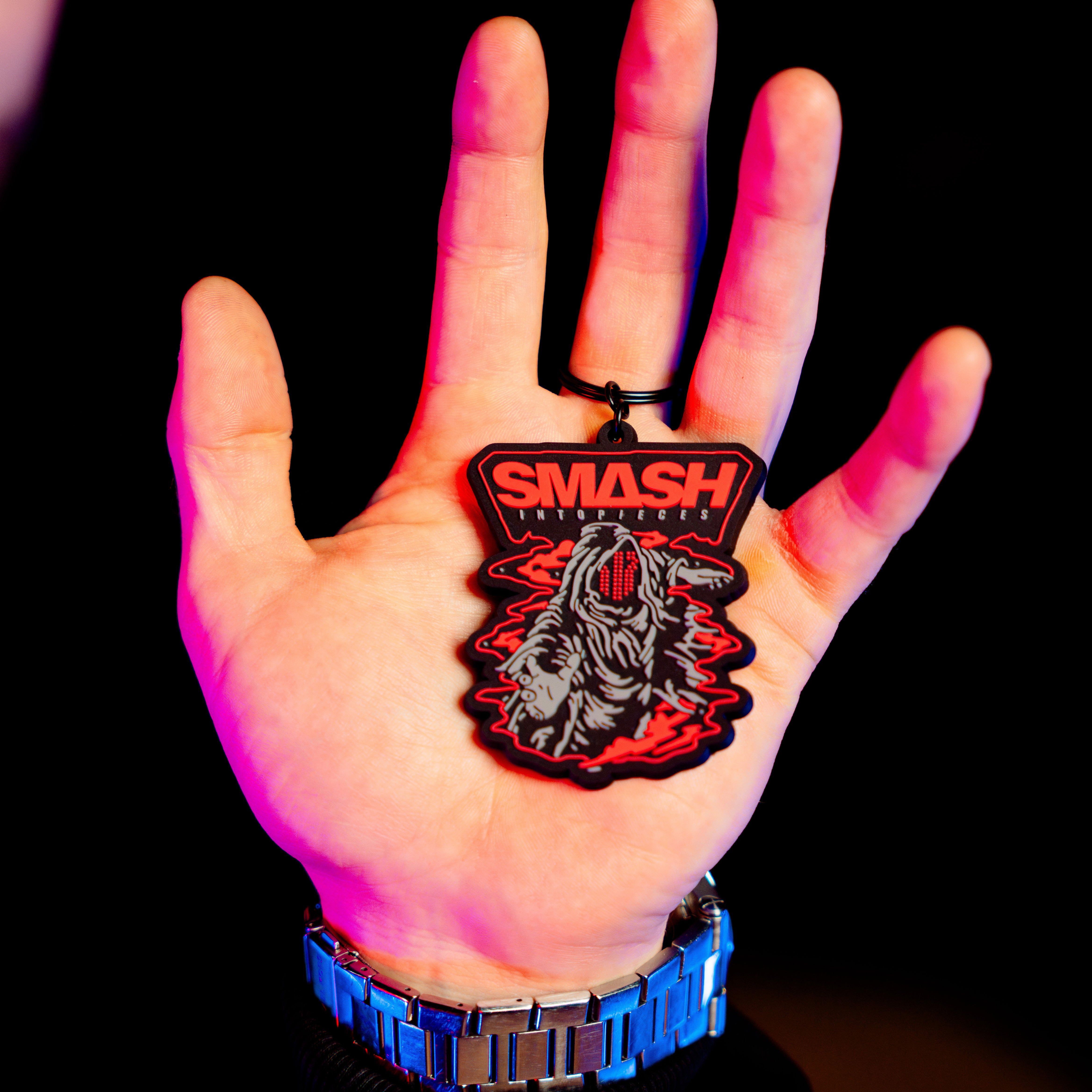 Apoc Rage Keyring – Smash Into Pieces