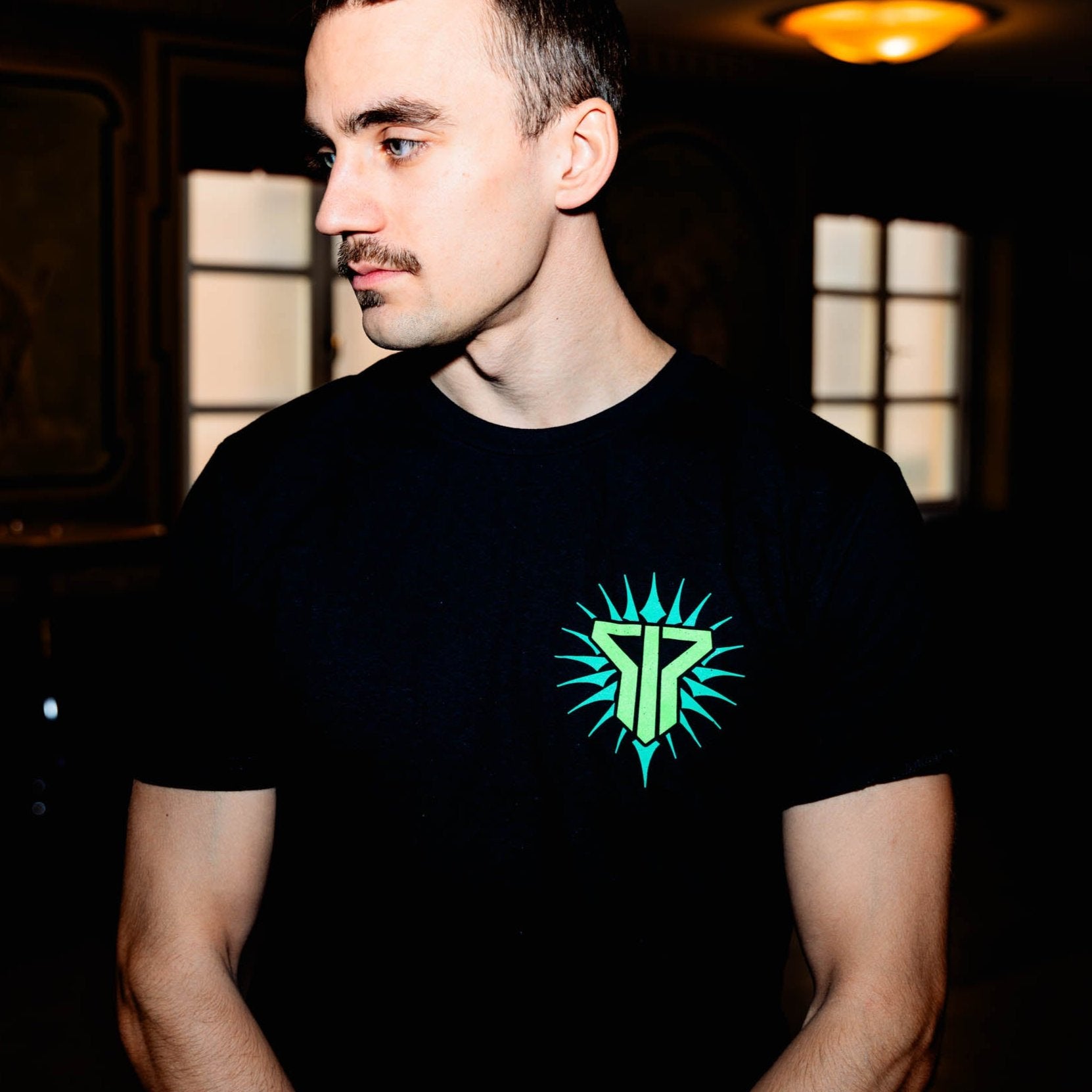 'Venom' Tee – Smash Into Pieces